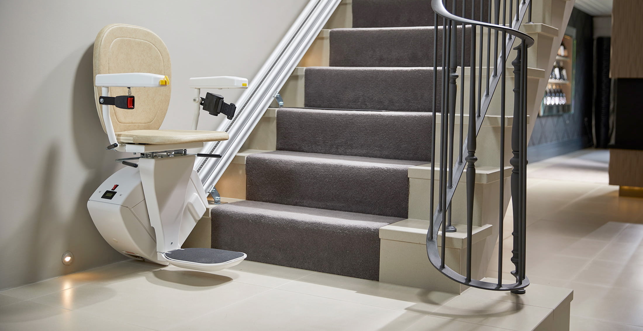 Award Winning Stairlift Company UK | Halton Stairlifts